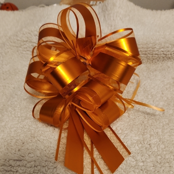 Unk | Party Supplies | Pack Of Orange Pull Bows | Poshmark
